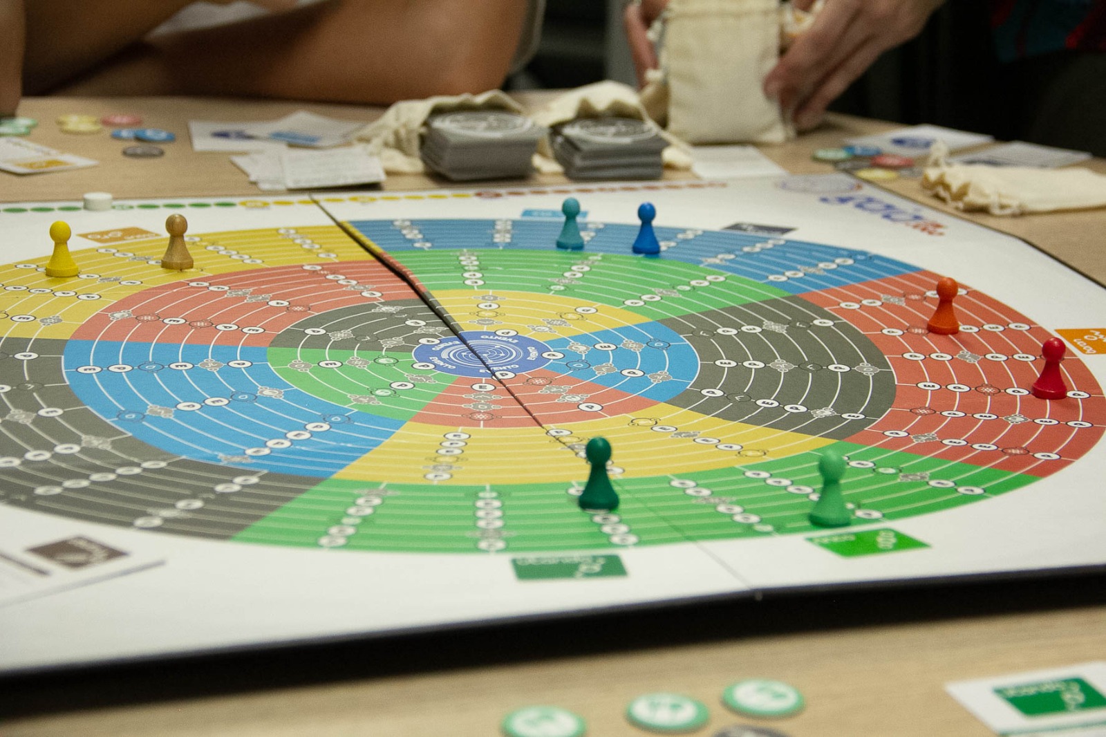 Gaia em Jogo, produto desenvolvido pela Pós-Graduação em Ciência do ...